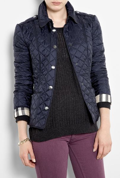 Burberry Brit Cropped Quilted Jacket in Blue (navy) | Lyst Burberry Brit Cropped Quilted Jacket in Blue (navy) | Lyst