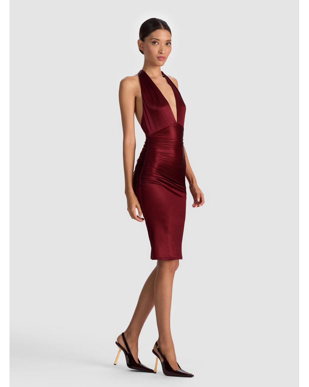 Alice + Olivia Romy Draped Midi Dress in Red | Lyst