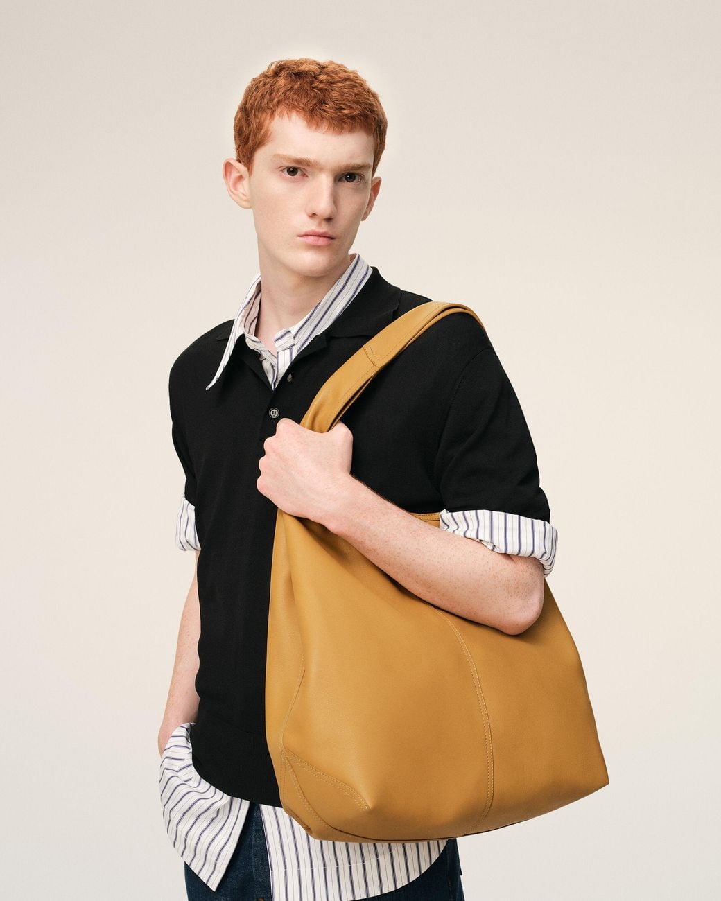 Ami Paris Soft Leather Etienne Hobo Bag in Natural | Lyst