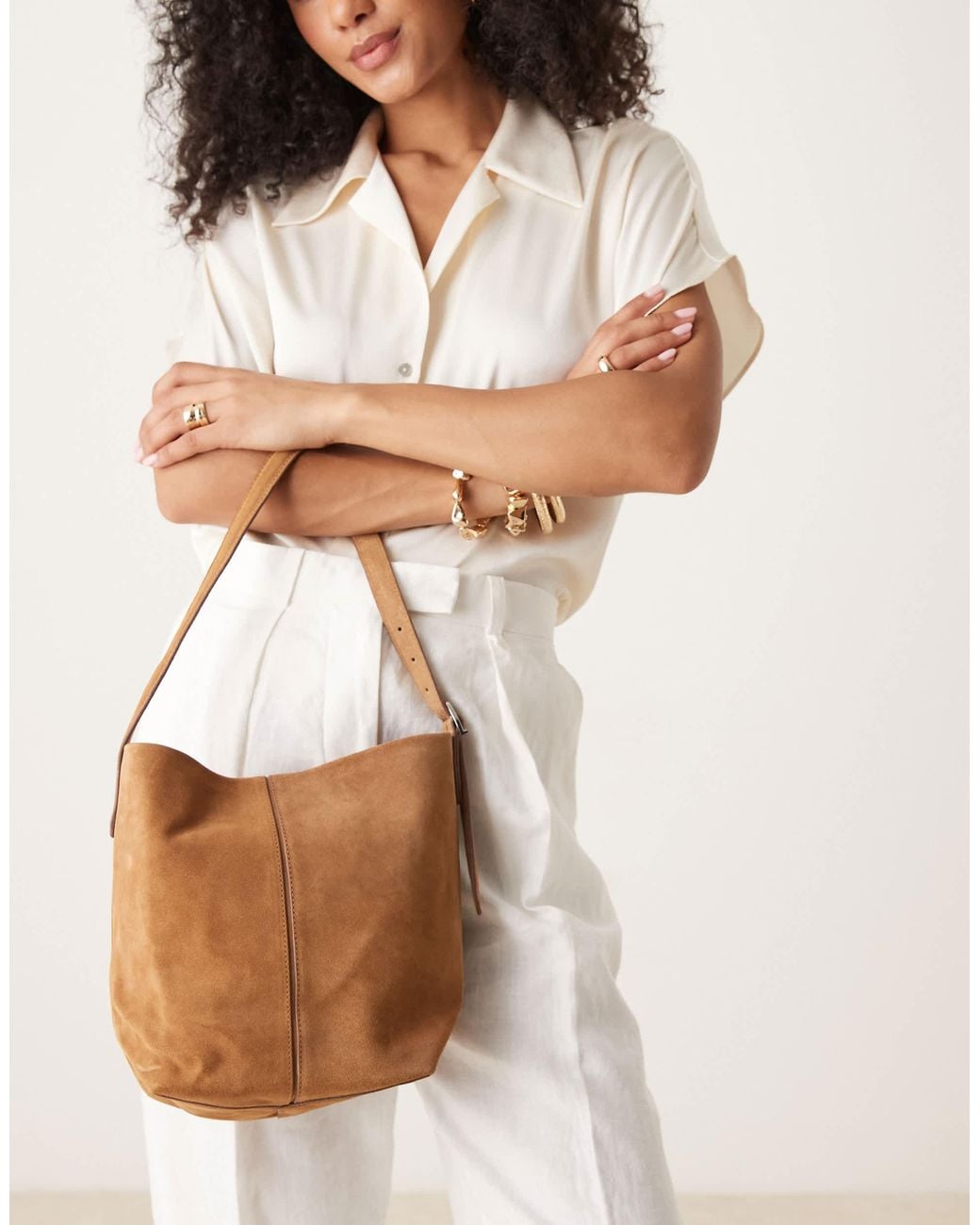 Mango Suede Shoulder Bag With Adjustable Strap in Brown | Lyst
