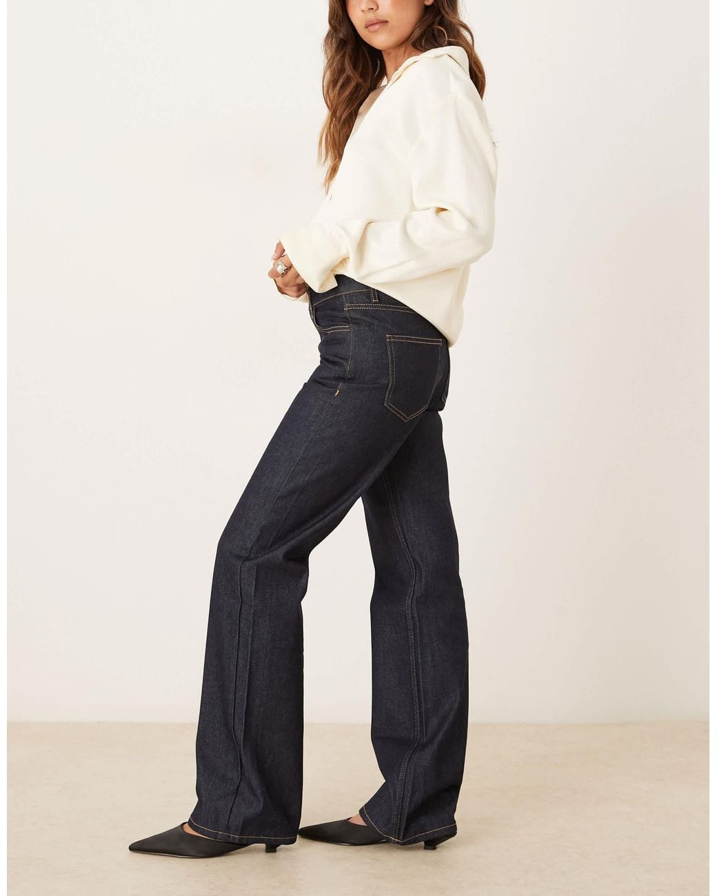 ASOS Straight Low Rise Jeans in Blue | Lyst