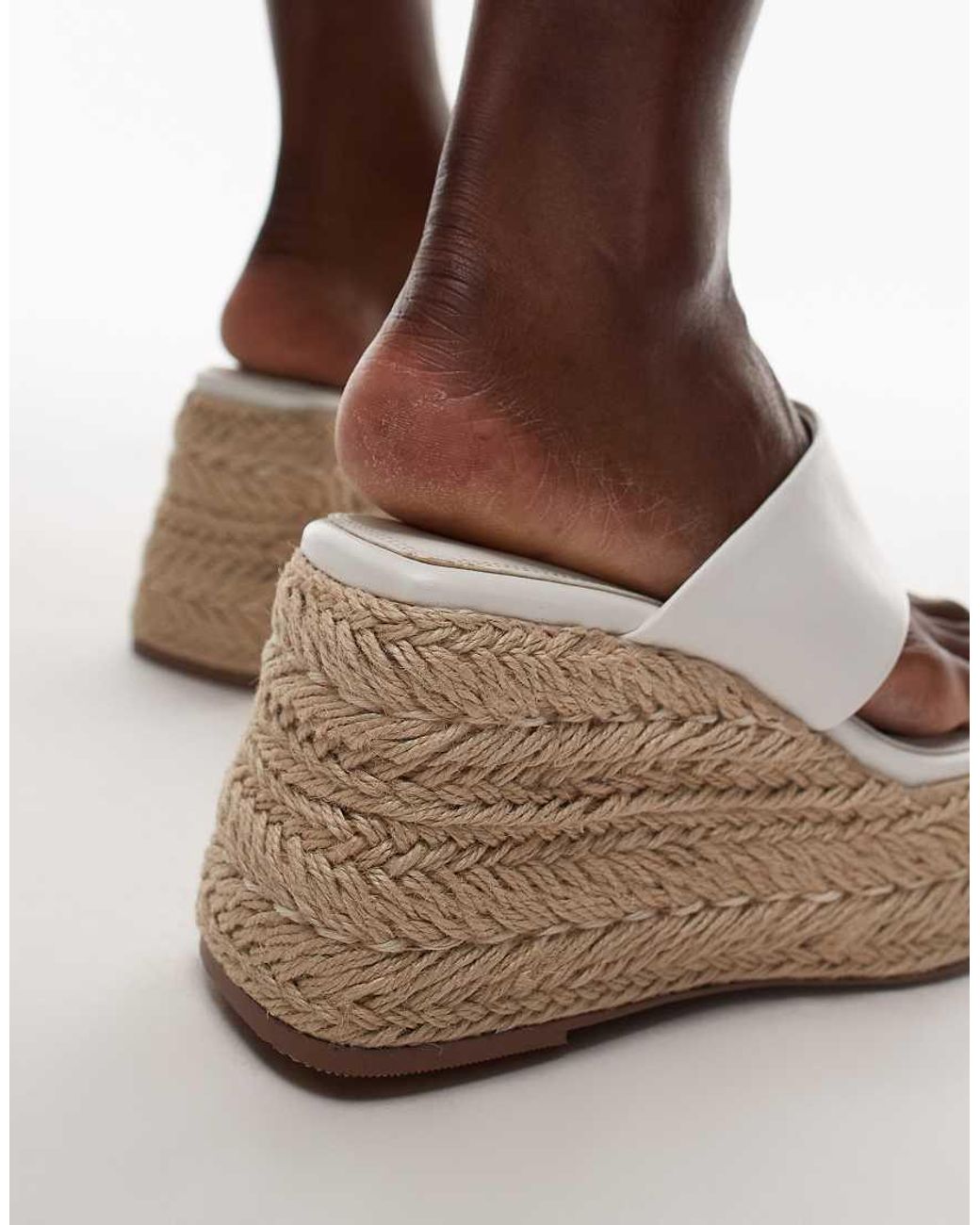 TOPSHOP Heidi Toe Thong Espadrille Wedges in White | Lyst UK