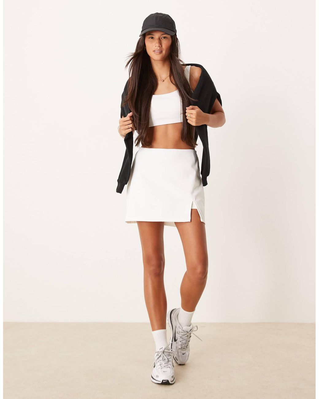 Tala Asymmetric Side Split Skort in Natural | Lyst