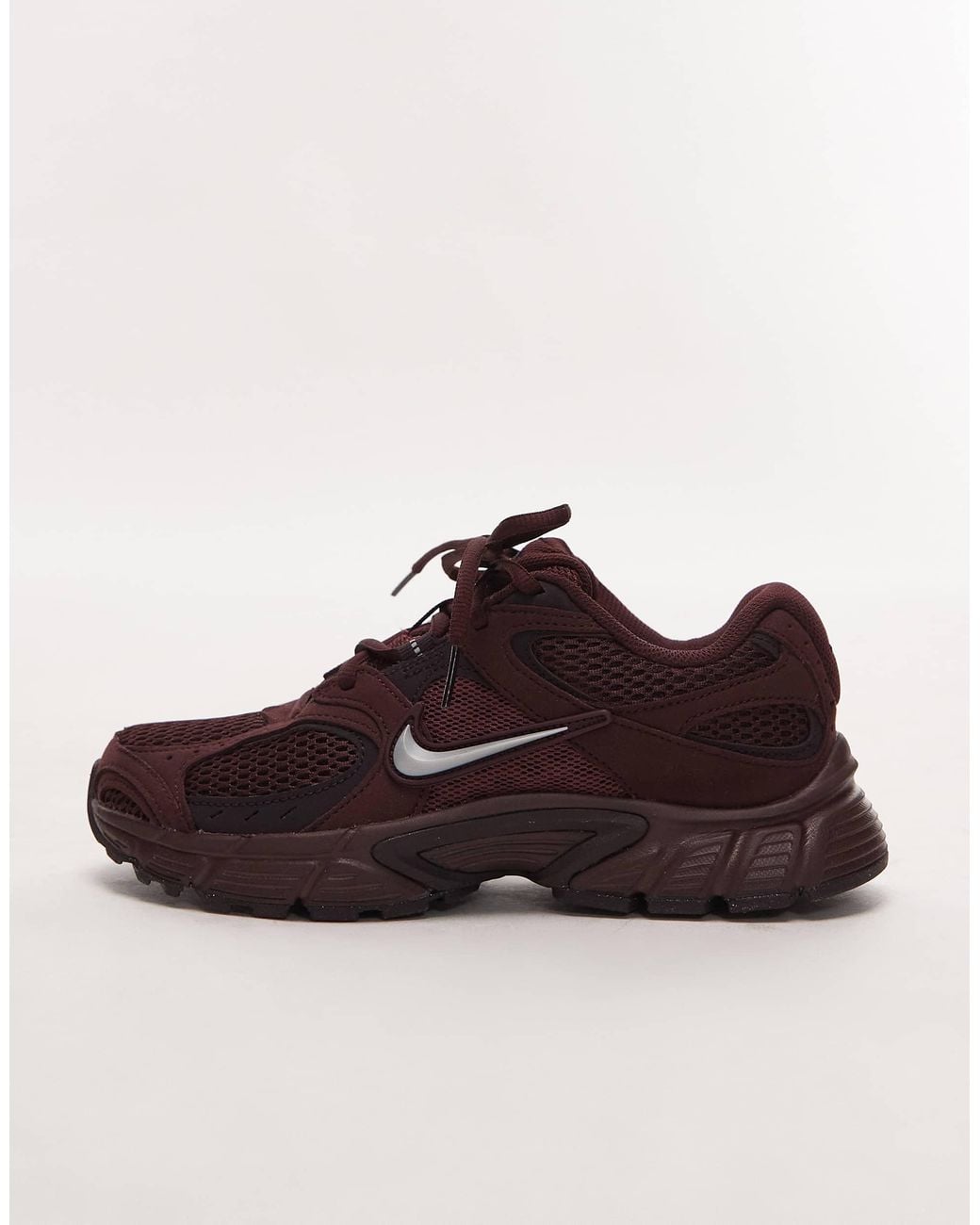 Nike V5 Rnr Sneakers in Red | Lyst