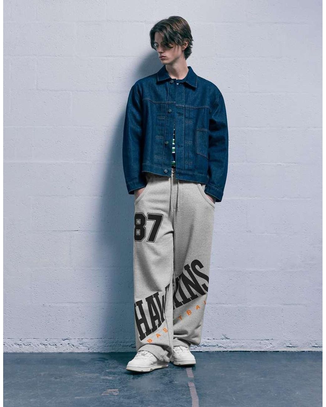 Pull&Bear Stranger Things Sweatpants in Blue for Men | Lyst UK