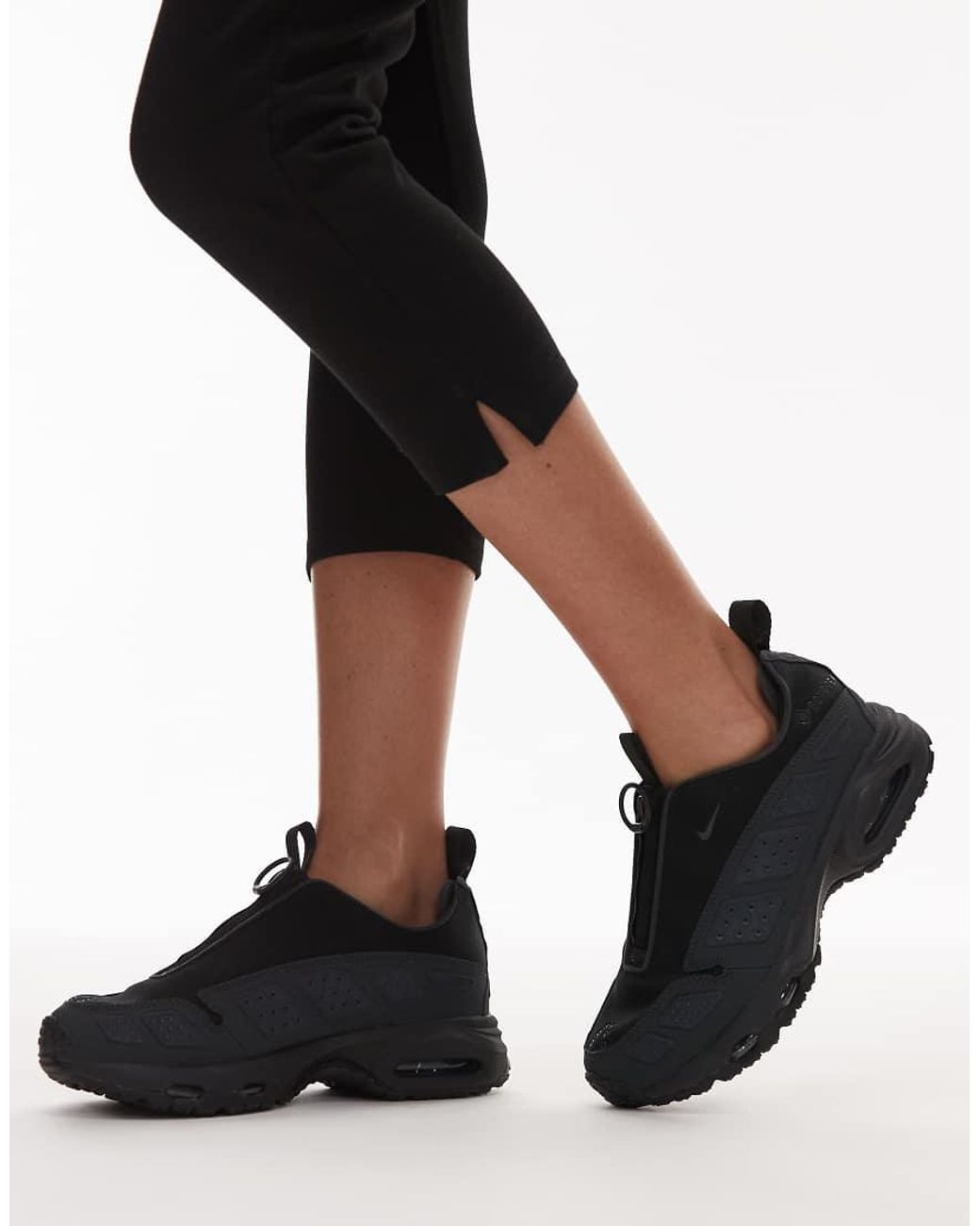 Nike Air Max Sndr Gore-Tex Trainers in Black | Lyst UK