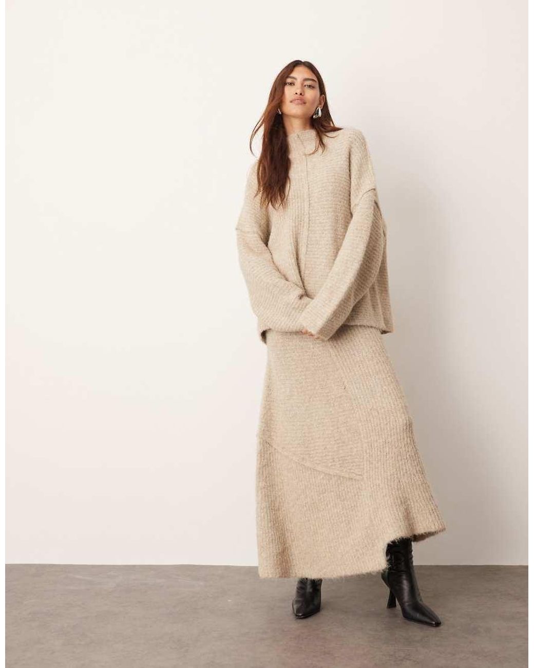 ARRANGE Contrast Stitch Knit Exposed Seam Jumper in Natural | Lyst UK