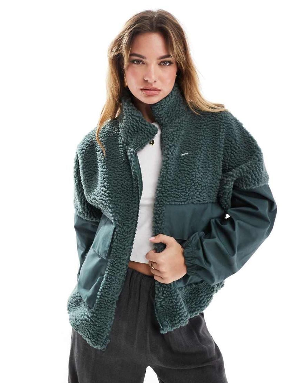 Nike Borg Jacket in Green | Lyst UK