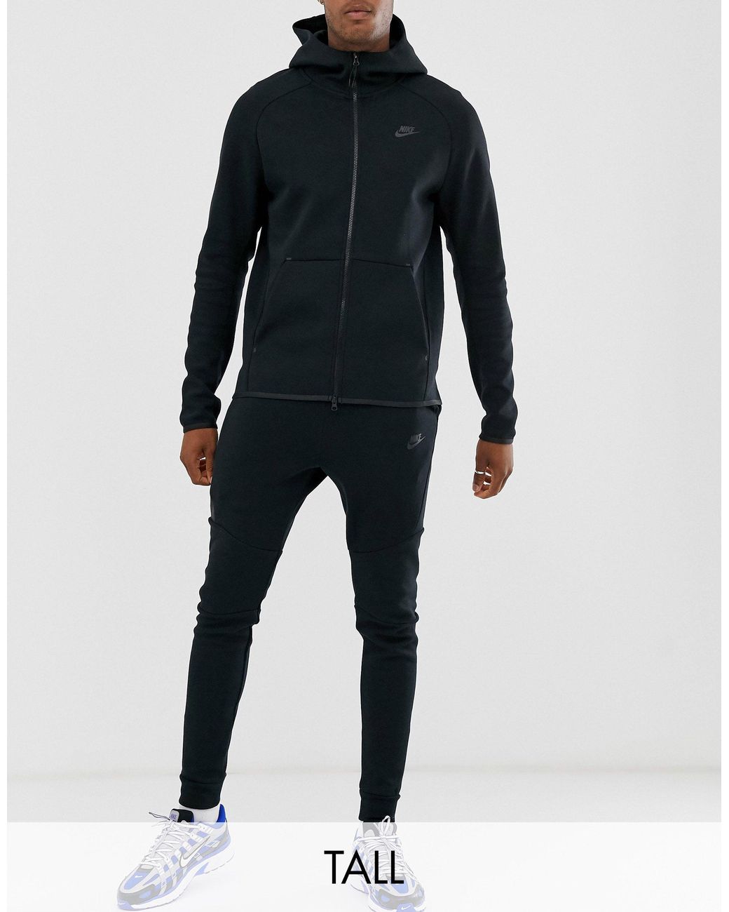 Nike Tall - Tech Fleece joggingbroek Met Boorden in het Zwart voor ...