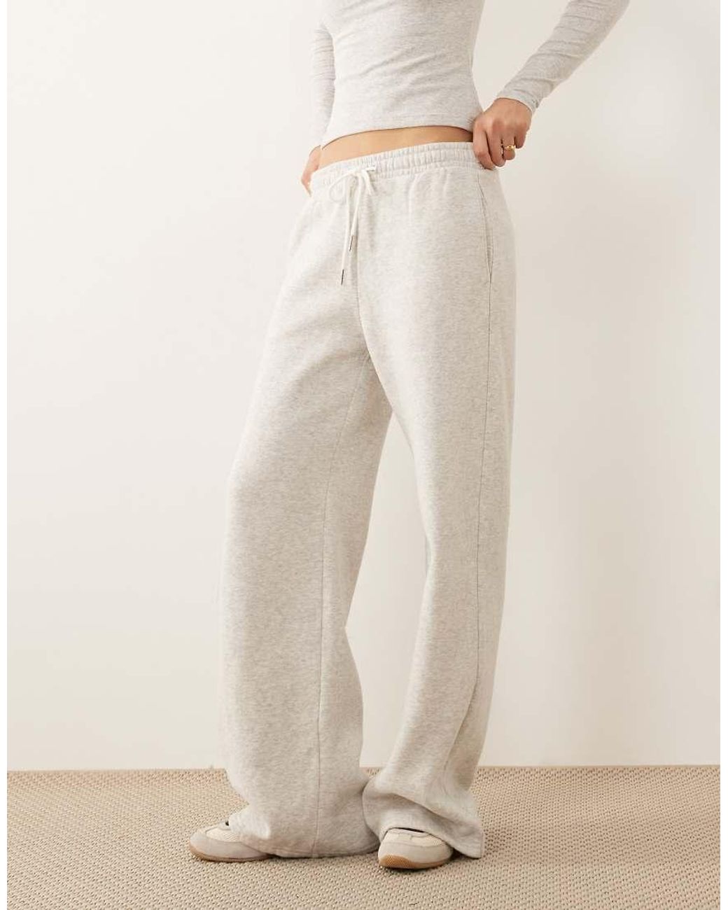 Abercrombie & Fitch High Rise Essential Wide Leg Joggers in Natural ...