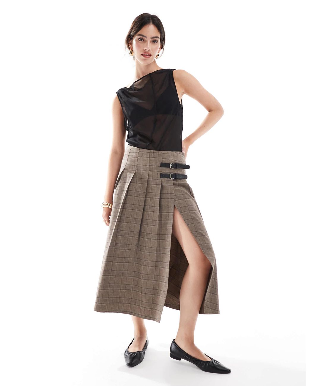 Bershka Buckle Detail Pleated Midi Skirt in Natural | Lyst