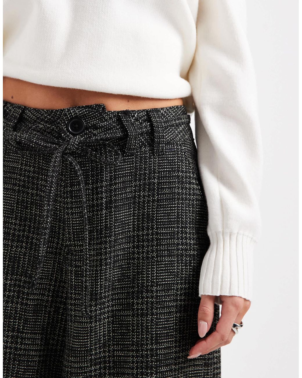 ASOS Asos Design Petite Textured Check Barrel Leg Trousers With Seam ...