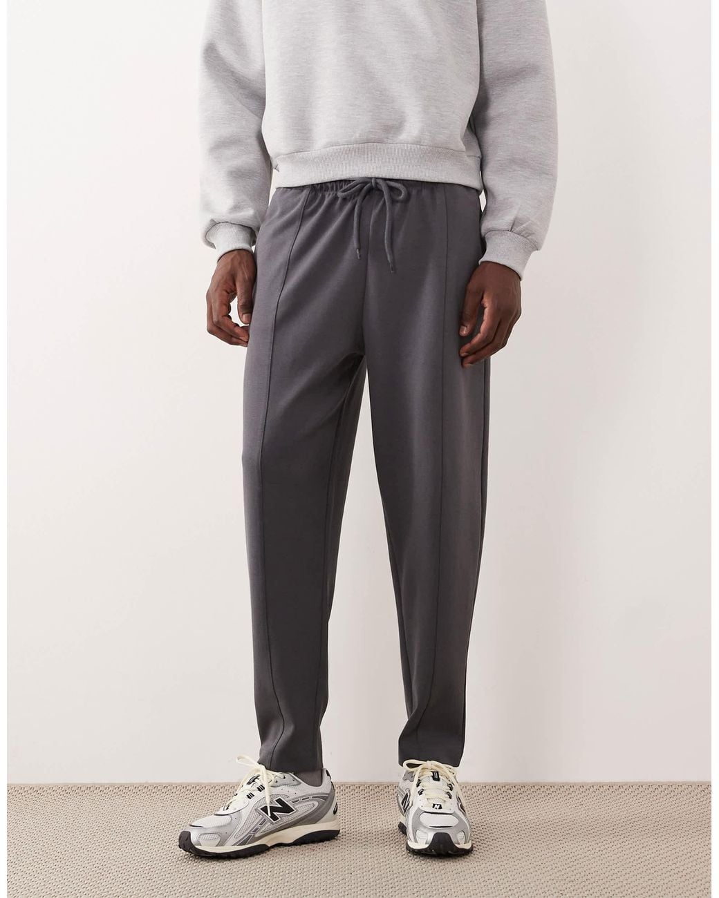 ASOS Tapered Sweatpants With Pin Tucks in Gray for Men | Lyst