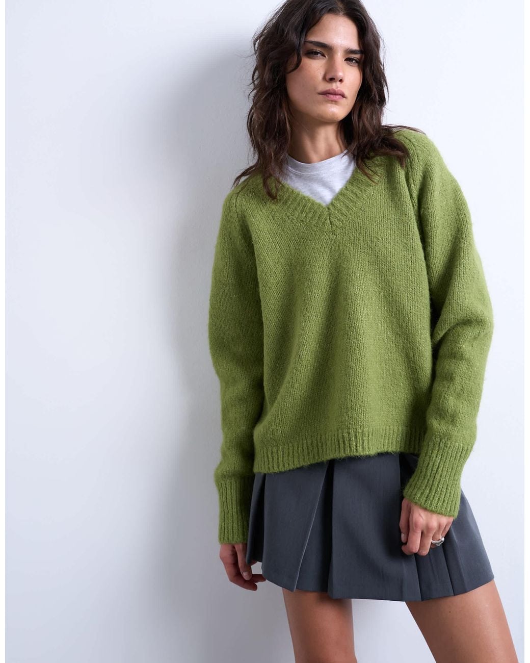 TOPSHOP Knitted Wool Blend Fluffy V Neck Jumper in Green | Lyst