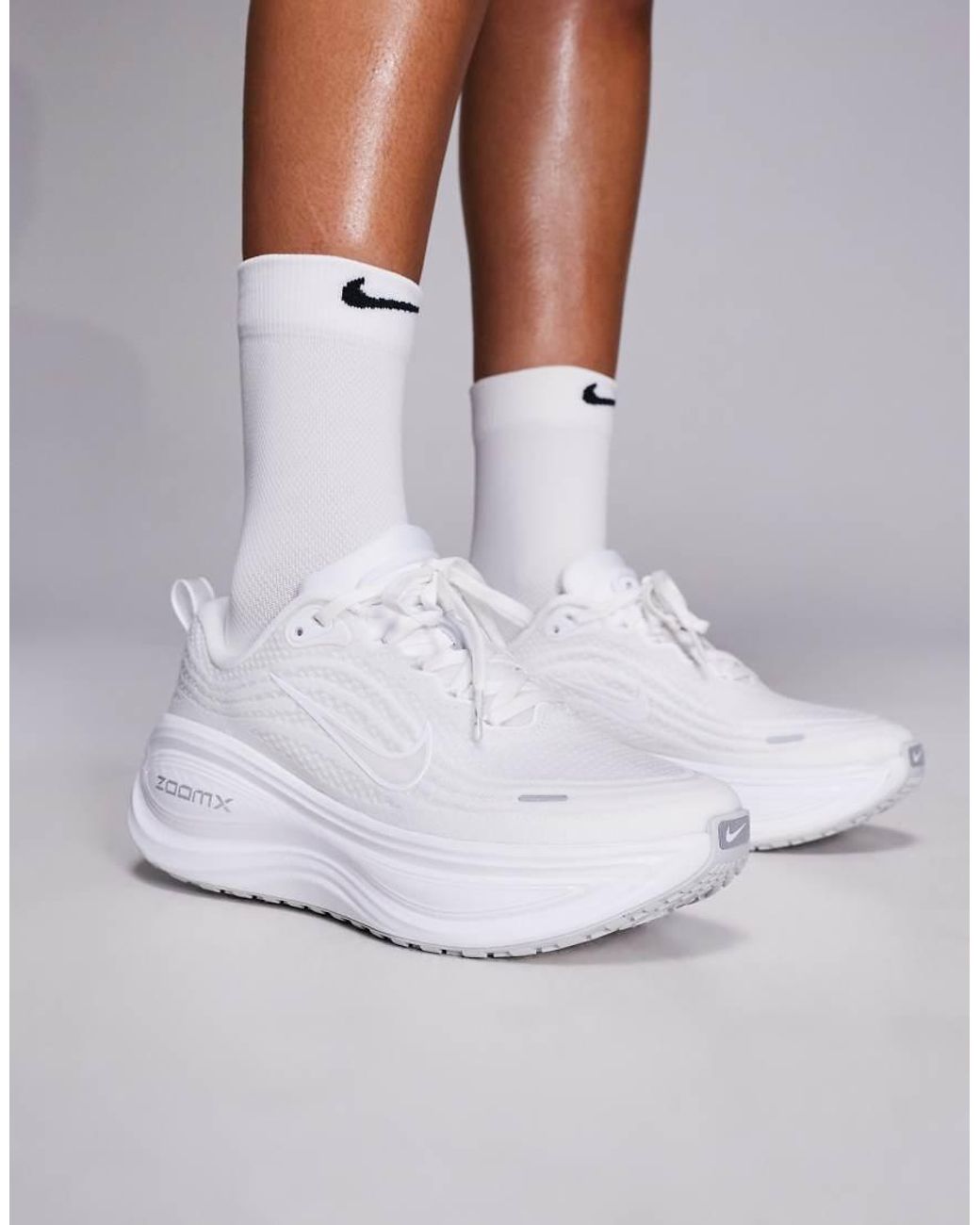 Nike Vomero Plus Trainers in White | Lyst UK