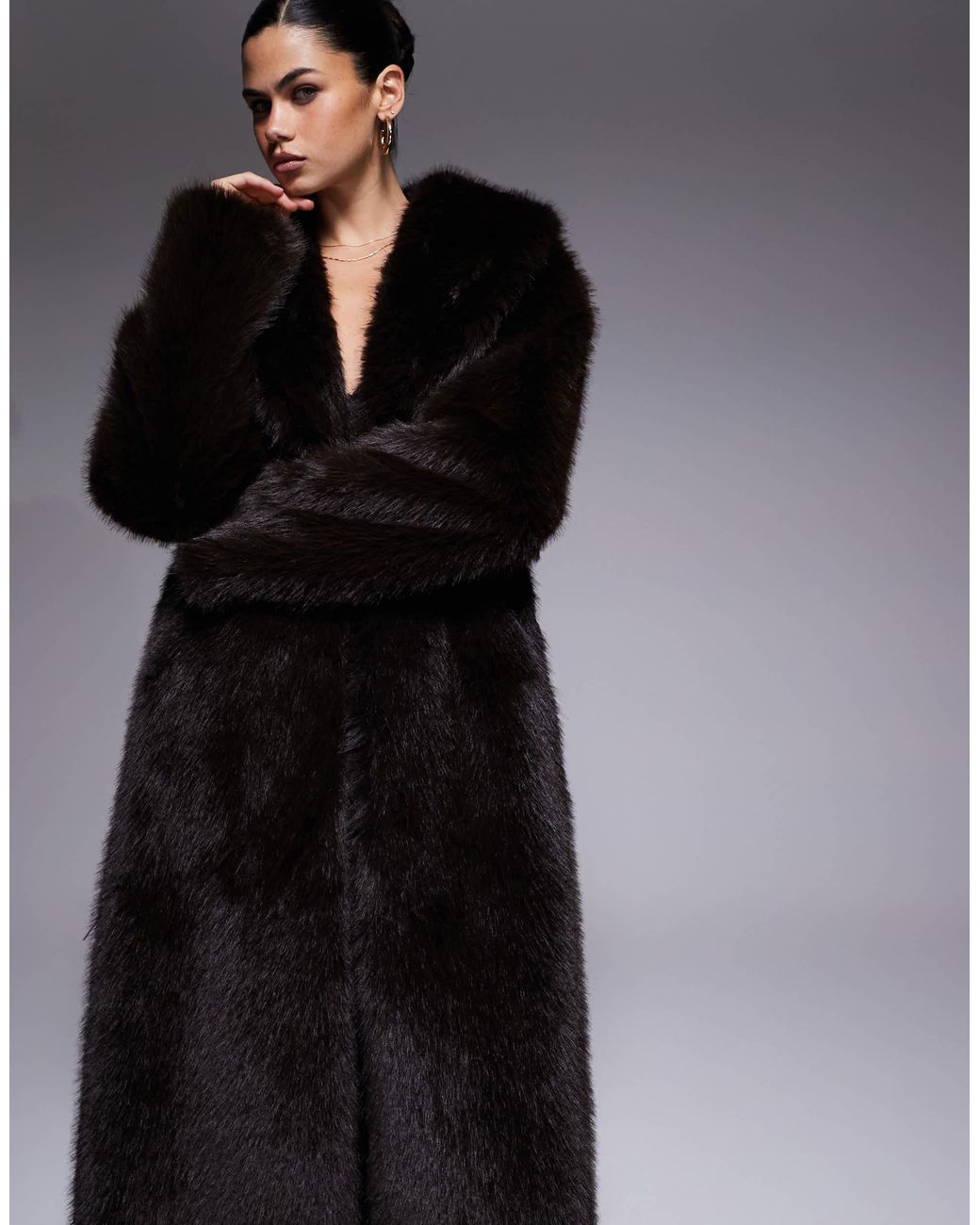 Aria Cove Oversized Collared Maxi Faux Fur Jacket in Black | Lyst