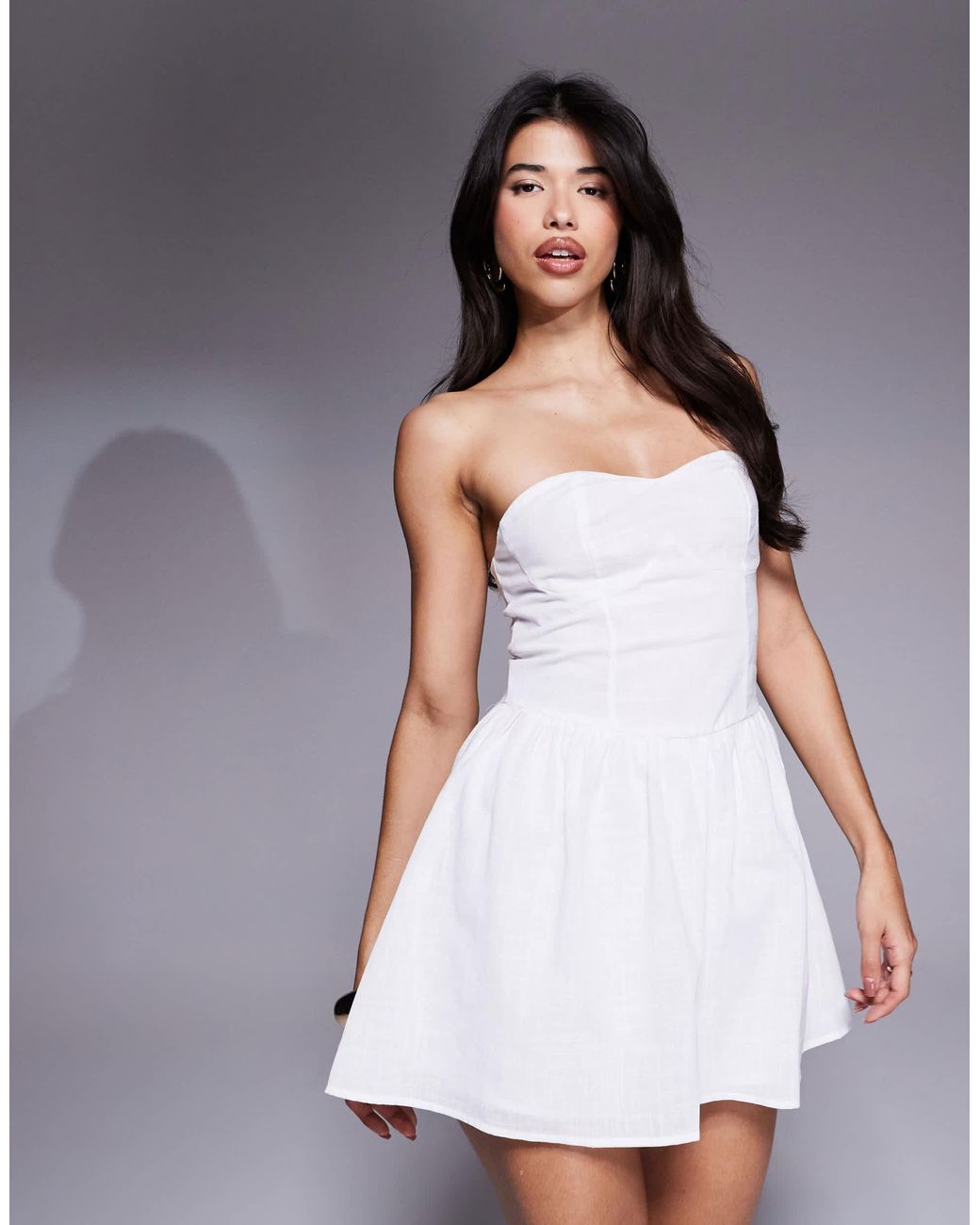 Missy Empire Missy Empire Linen Look Bandeau Sweetheart Neckline Mini ...