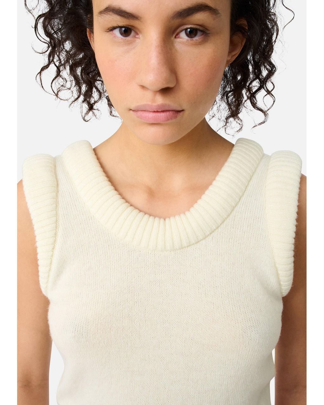 Axel Arigato Marla Vest in White | Lyst