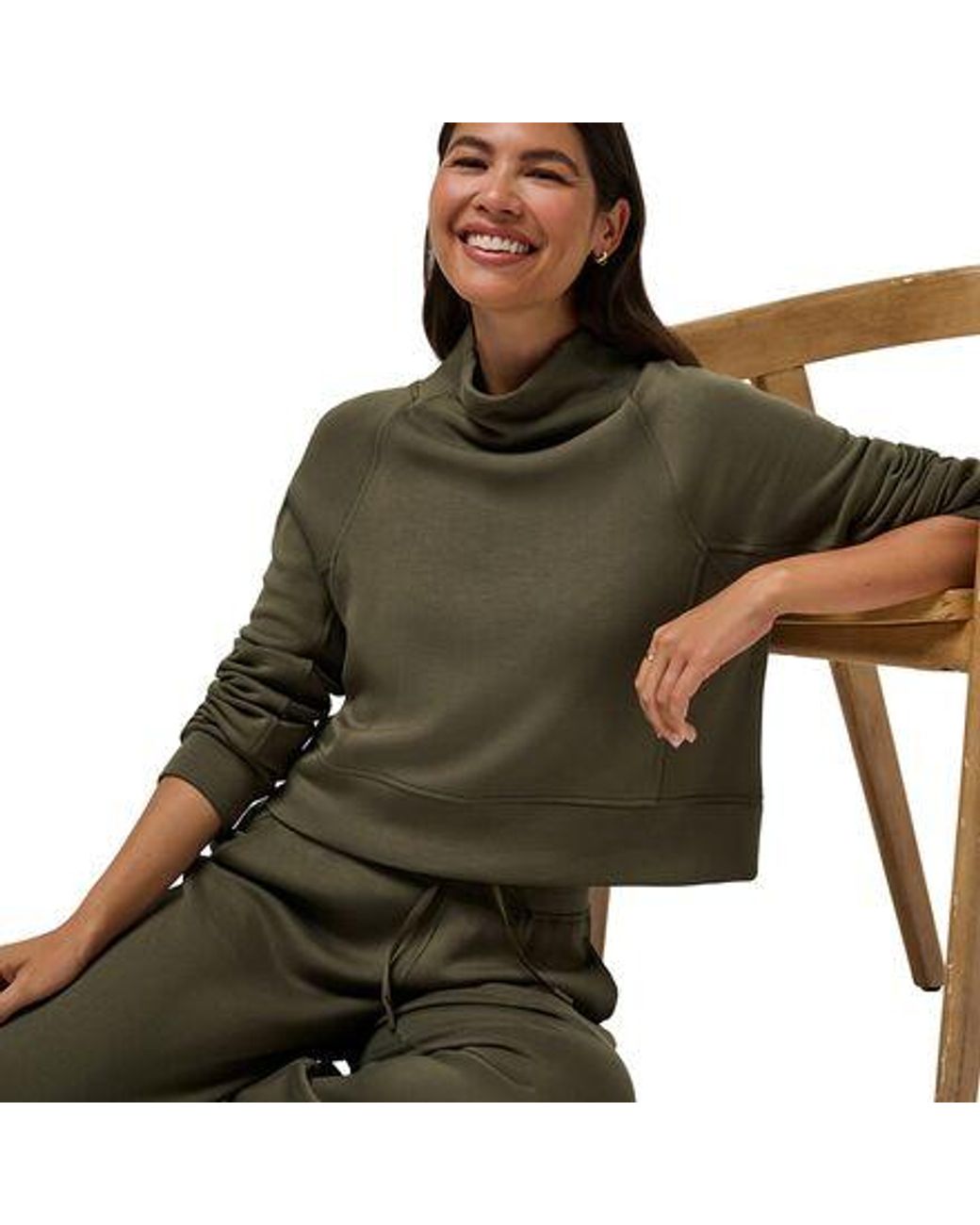 Travis Mathew Skyloft Soft Funnel Pullover in Green | Lyst