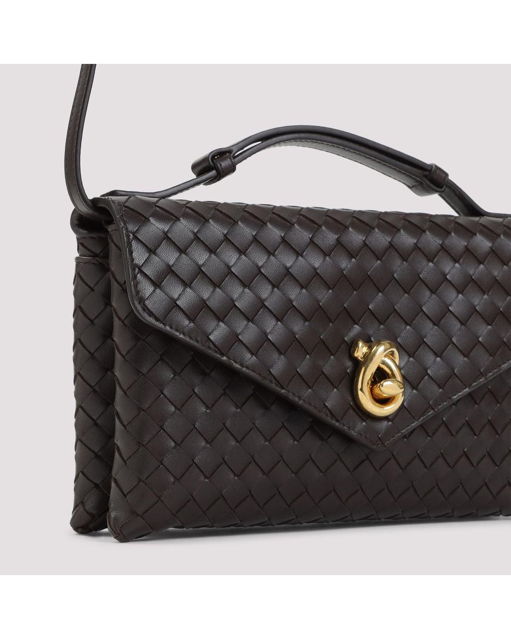Bottega Veneta Knot Lock Leather Crossbody Bag in Black | Lyst