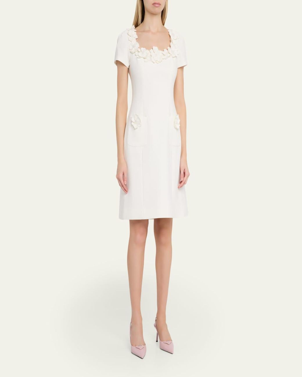 Teri Jon Floral Applique Crepe Mini Dress in Natural | Lyst