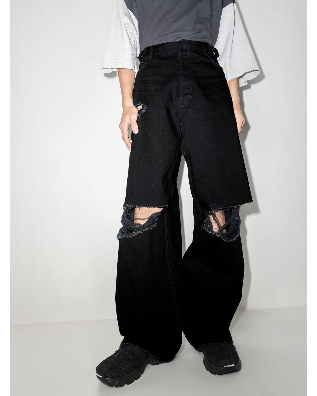 Balenciaga Destroyed baggy Jeans - Men's - Cotton/polyester Balenciaga Destroyed baggy Jeans - Men's - Cotton/polyester