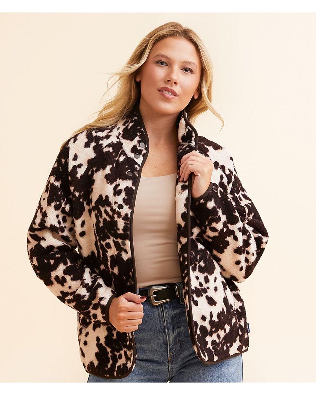 Wrangler Cow Print Sherpa Jacket in Natural | Lyst
