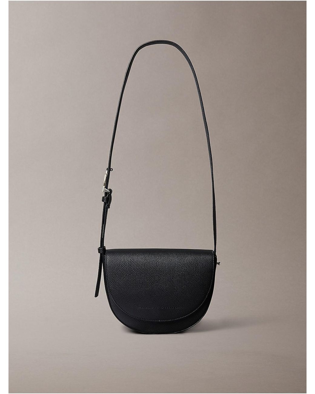 Calvin Klein Archive Hardware Saddle Bag in Black | Lyst