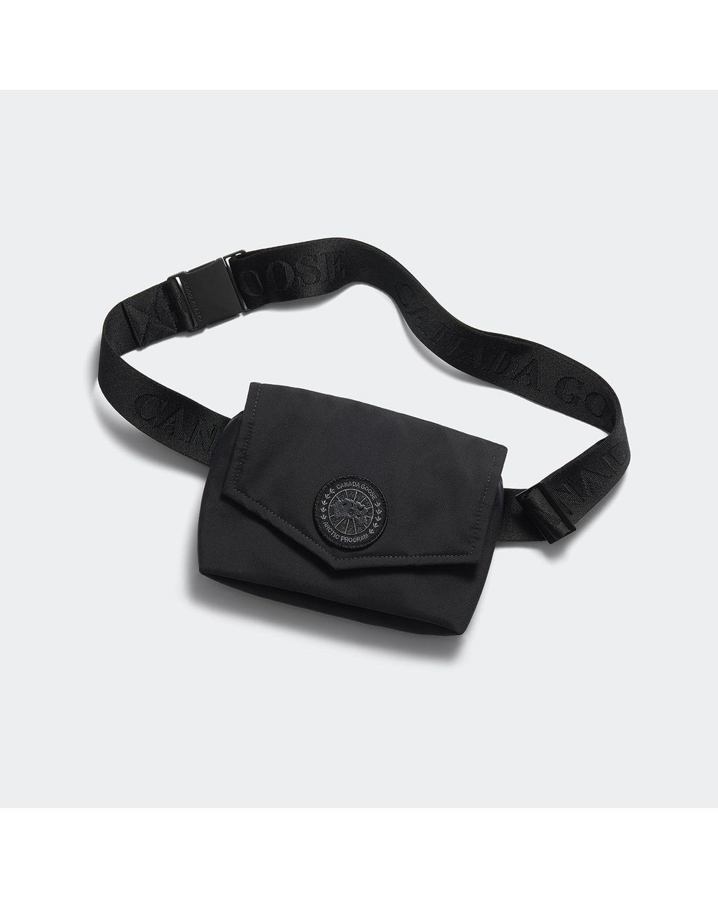 Canada Goose Mini Waist Pack in Black for Men | Lyst