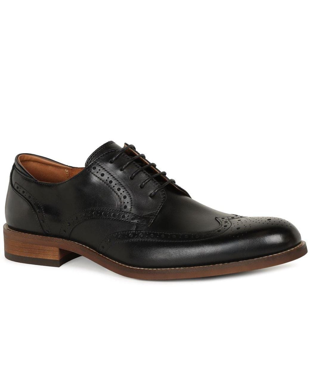 Clarks Craftremi Tip Formal Brogues in Black for Men | Lyst UK