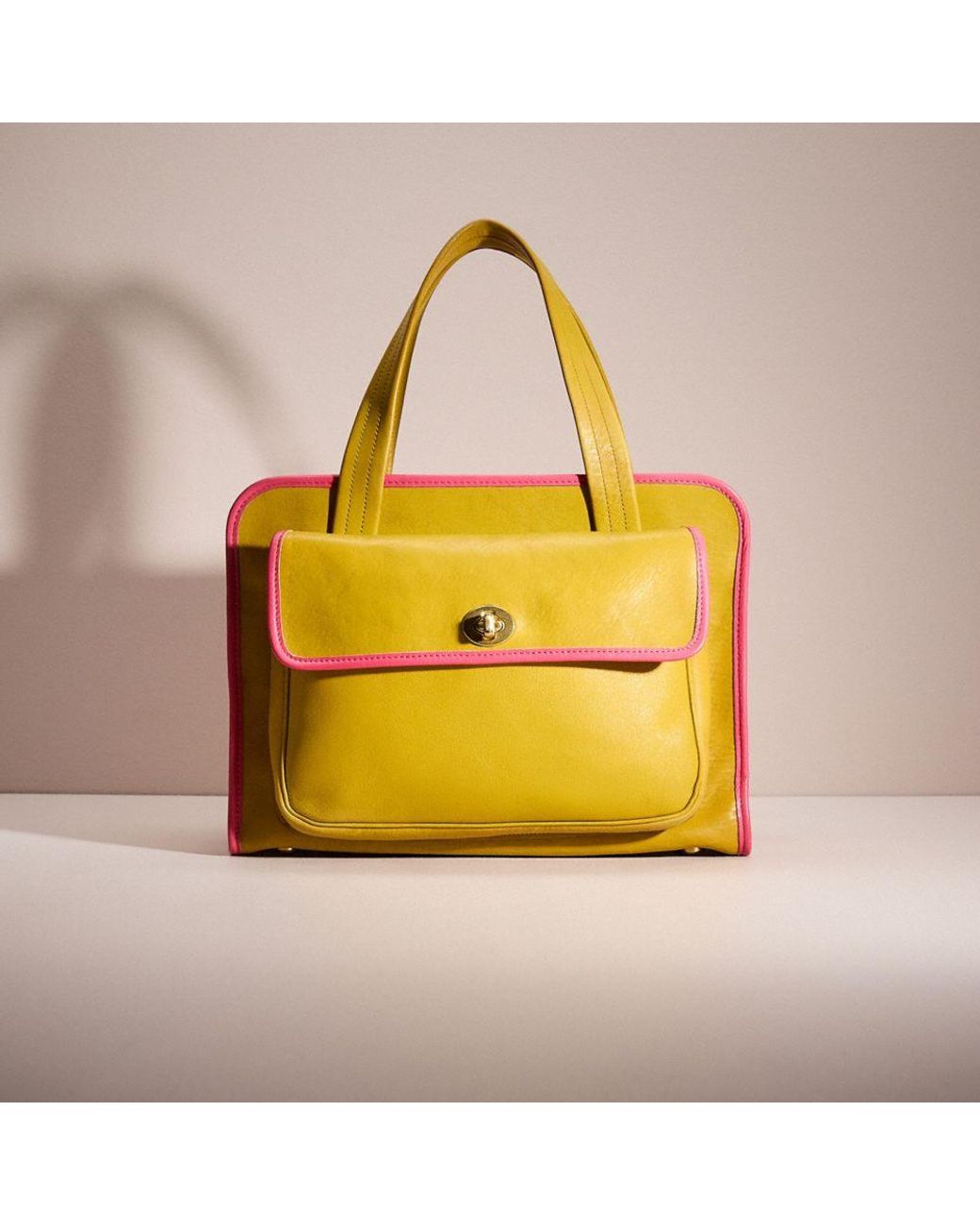 COACH Vintage Cashin Carry Large Safari Tote in Yellow | Lyst