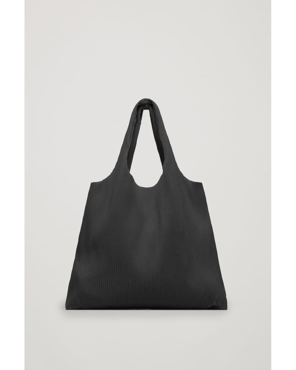 COS Pleated Fabric Shopper in Black | Lyst