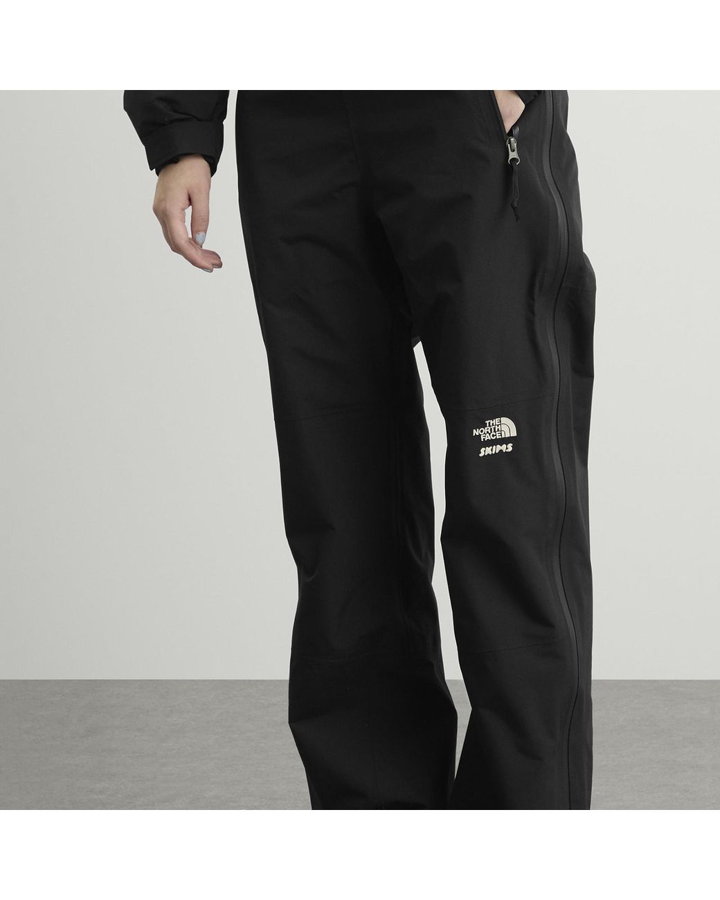 The North Face X Skims W Seam Tape Pant in Gray | Lyst