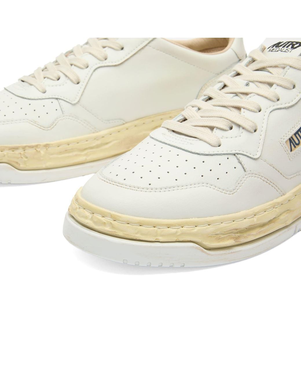Autry X Mihara Yasuhiro Super Vintage Medalist Low in White for Men ...