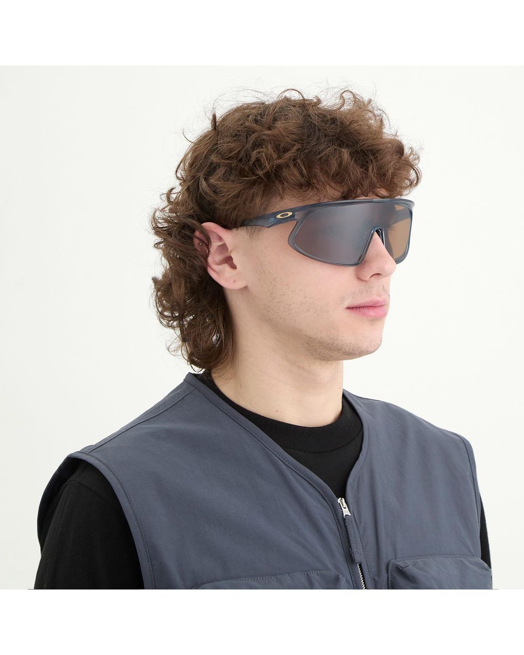 Oakley Rslv Sunglasses in Blue | Lyst UK