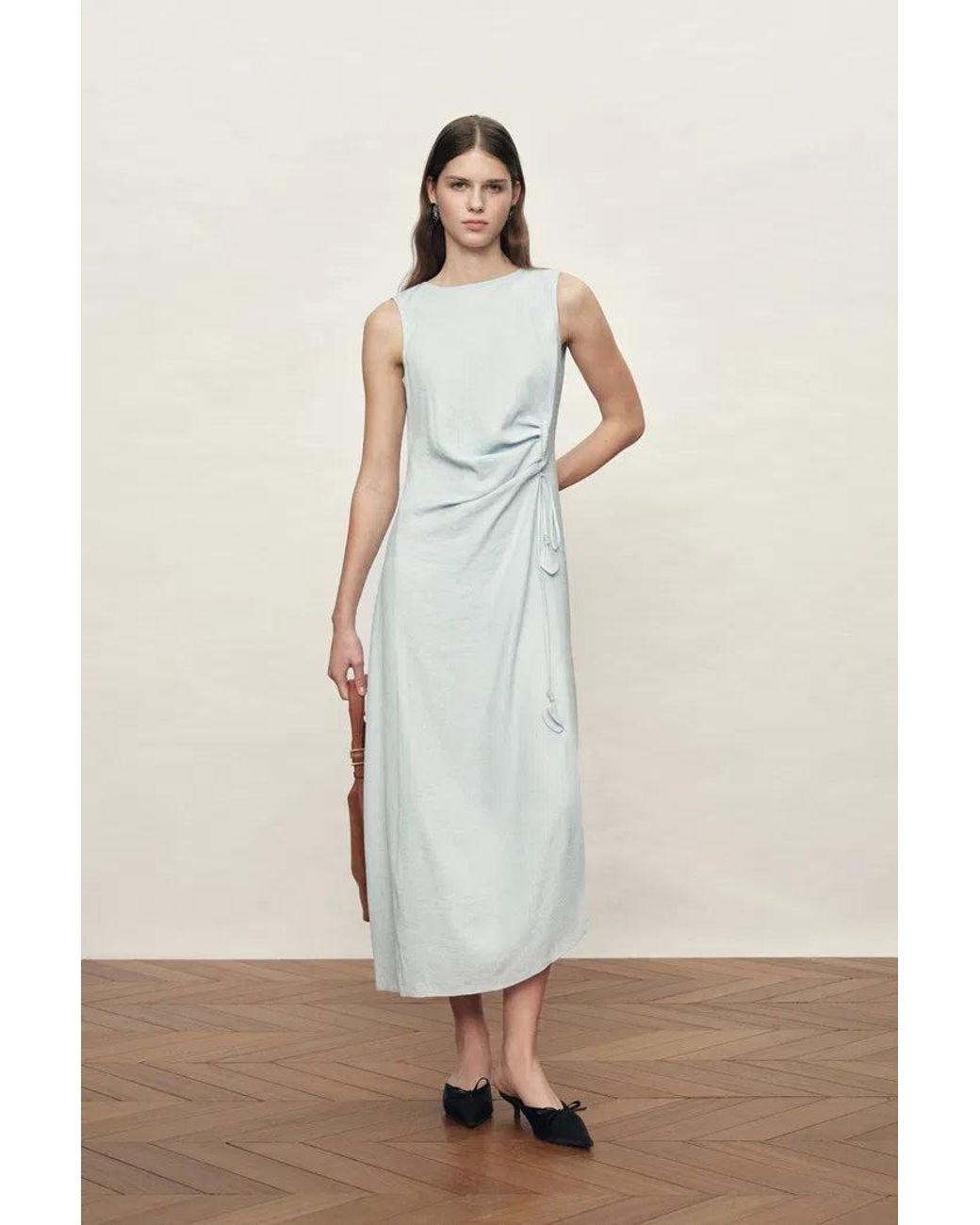 Fabrique Arilyn Petal Drawstring Dress in Natural | Lyst UK