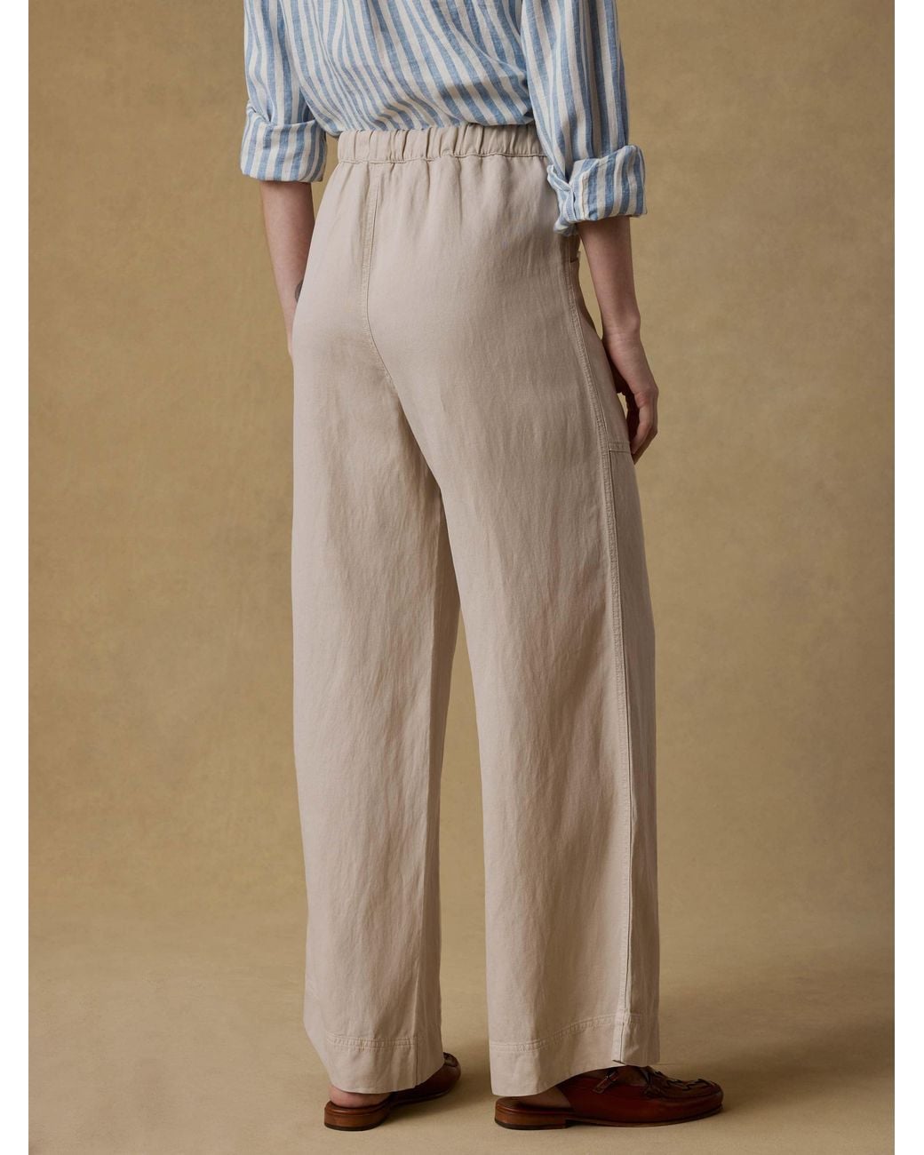 Faherty Topanga Drape Pants in Natural | Lyst
