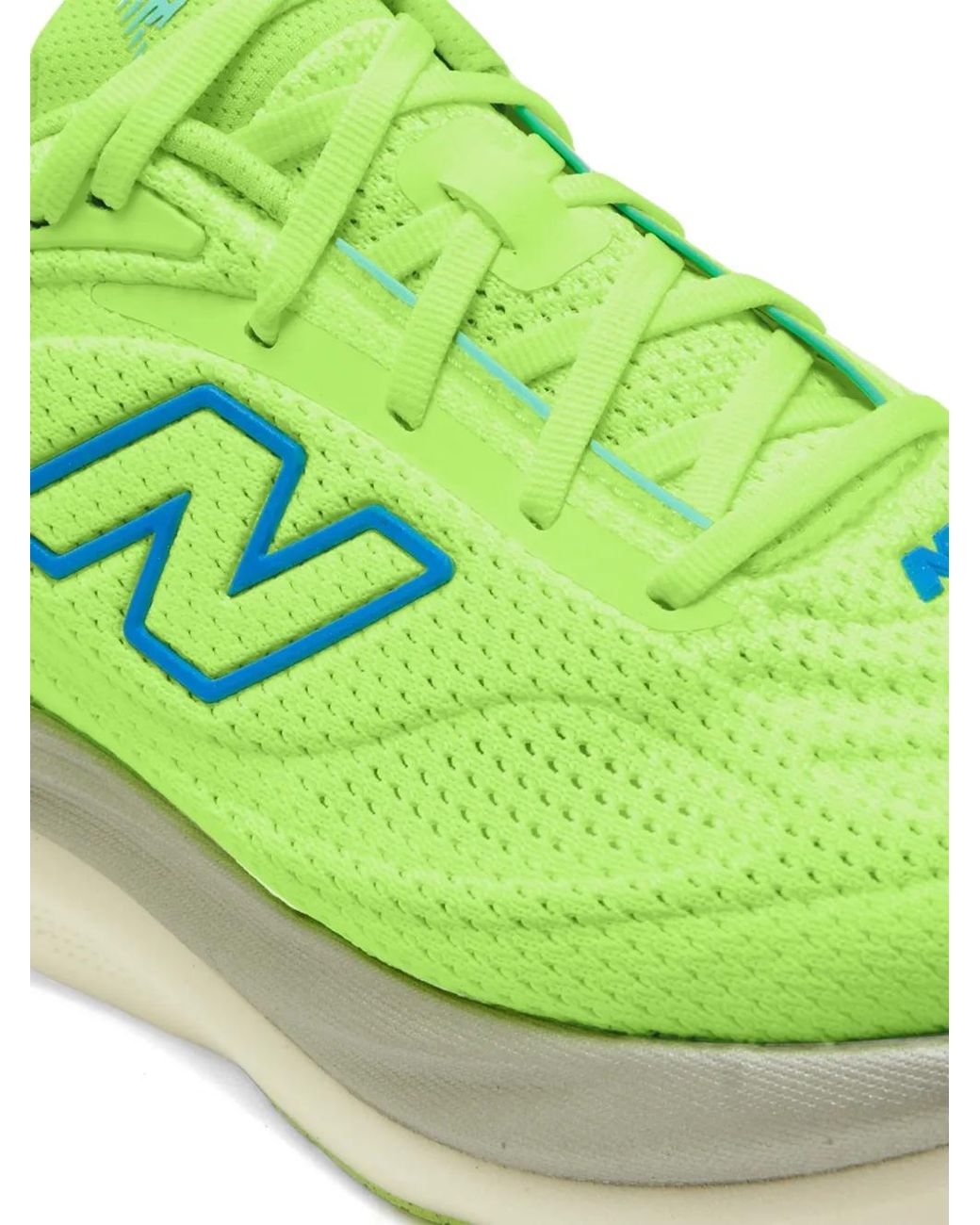 New Balance 1080V15 Logo Sneakers in Green for Men | Lyst UK