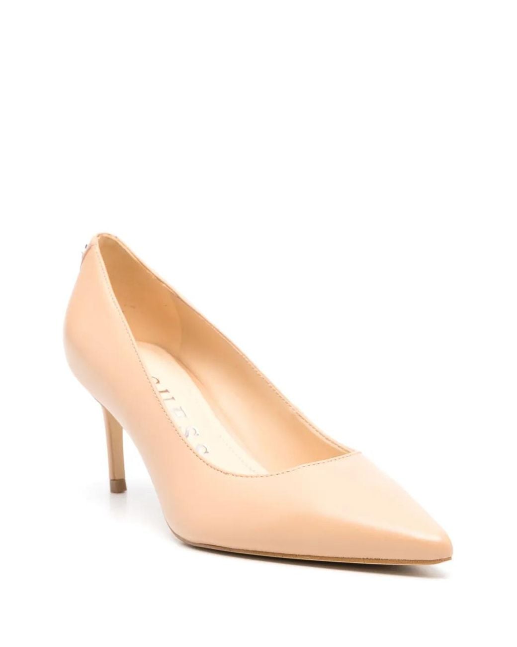 Guess Bravo Pumps in Natural | Lyst