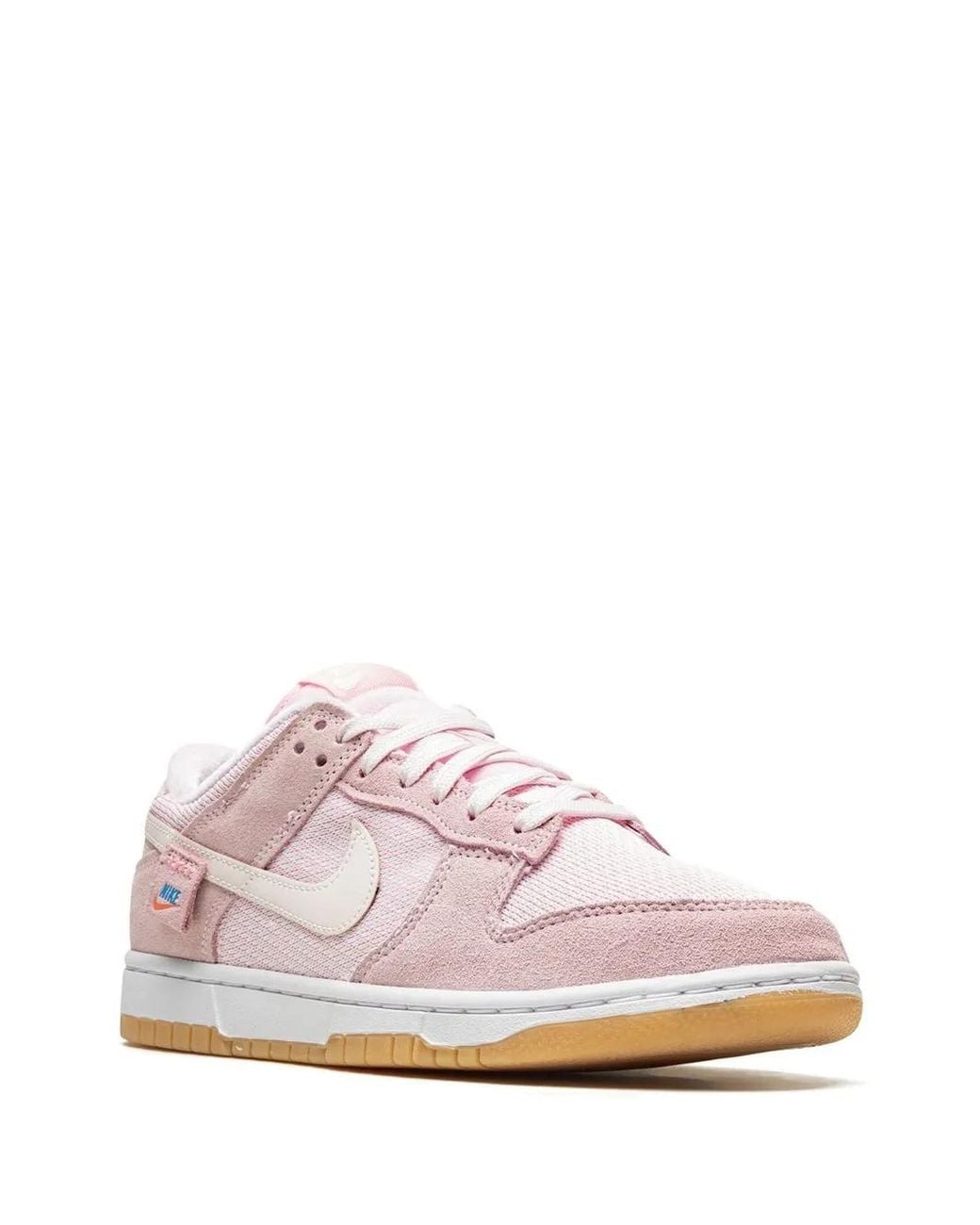 Nike Dunk Low Se "Teddy Bear" Sneakers in Pink | Lyst