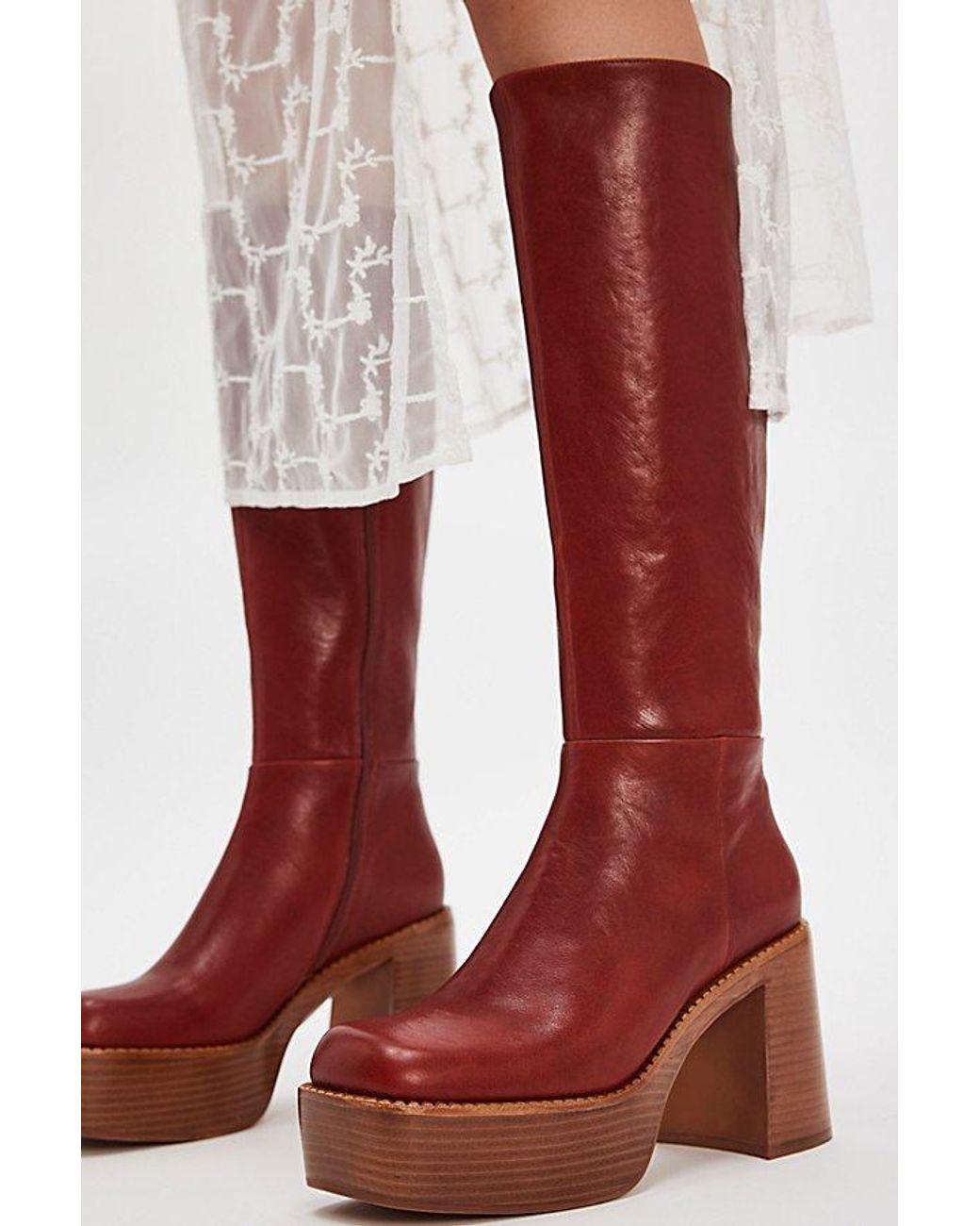 Jeffrey Campbell Daphne Platform Boots in Red | Lyst