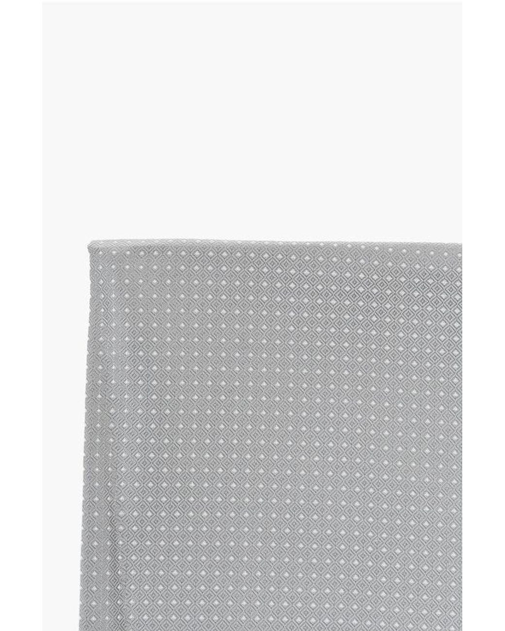 Corneliani Solid-Color Pocket Square With Micro Motifs in Grey for Men ...