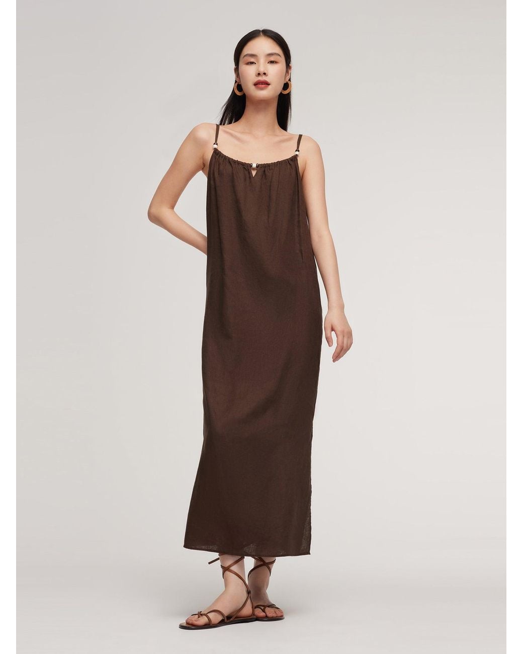 GOELIA 100% Linen Strap Maxi Dress With Tie String Belt in Natural | Lyst