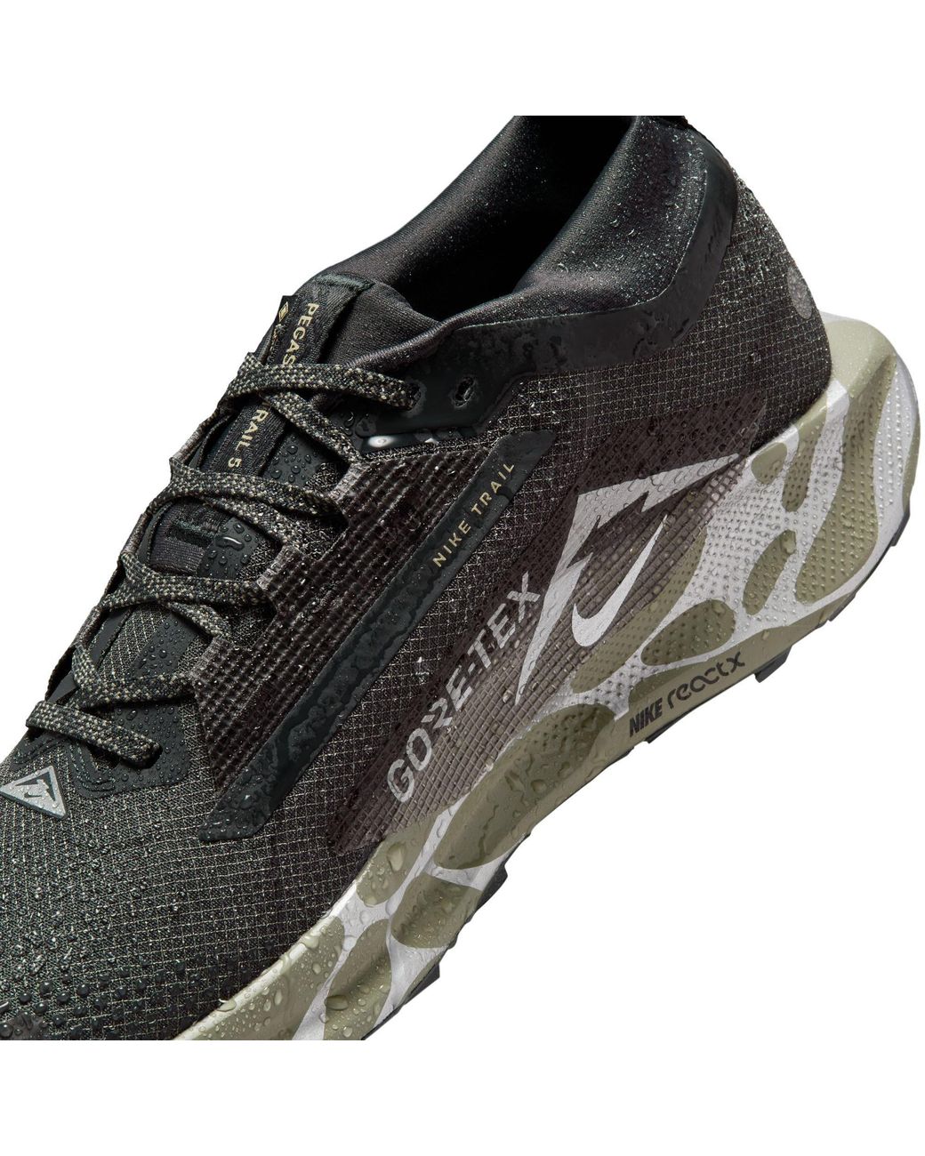 Nike Pegasus Trail 5 Gore-Tex Running Shoes in Black for Men | Lyst UK
