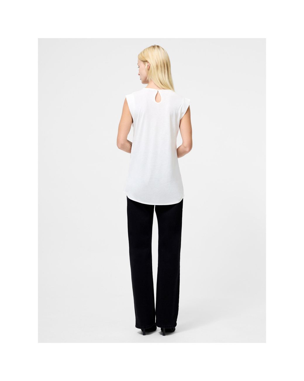 French Connection Polly Plains Capped Sleeve T-Shirt in Natural | Lyst UK
