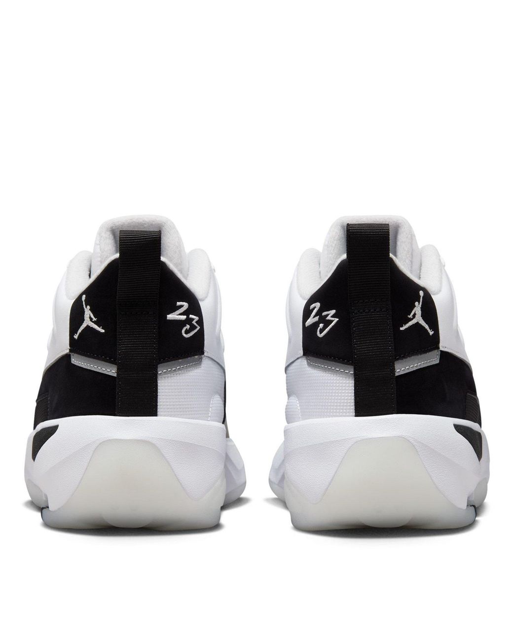 Nike Aj Max Aura 7 Shoes in White for Men | Lyst UK