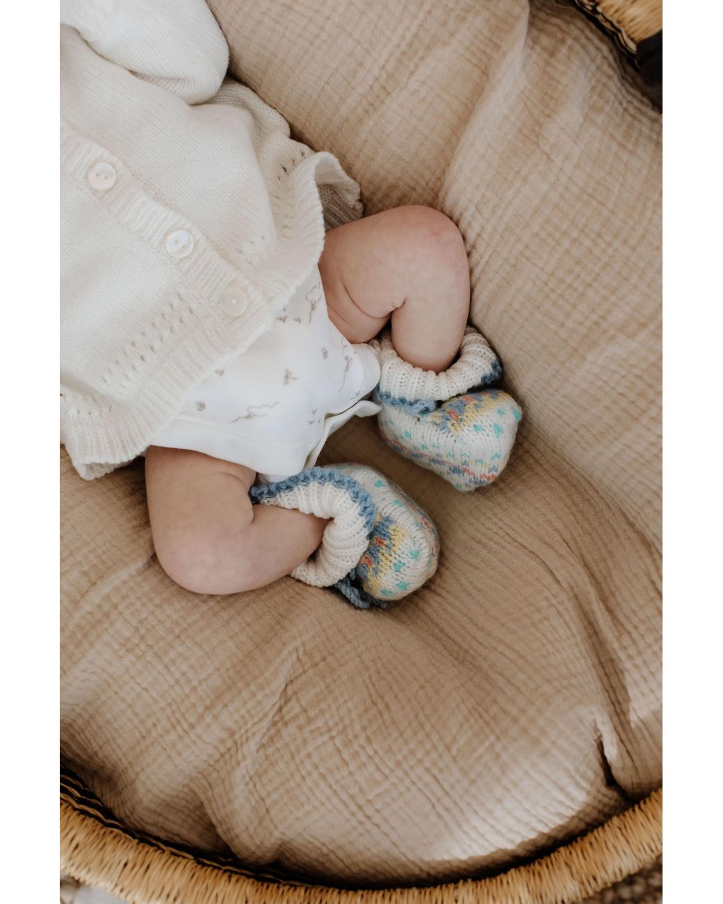 Johnstons of Elgin Fairisle Cashmere Baby Booties in Blue | Lyst
