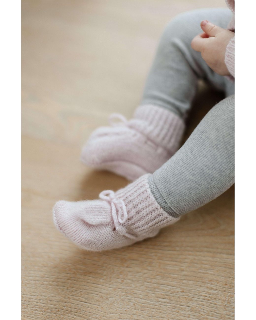 Johnstons of Elgin Cashmere Baby Booties in Brown | Lyst