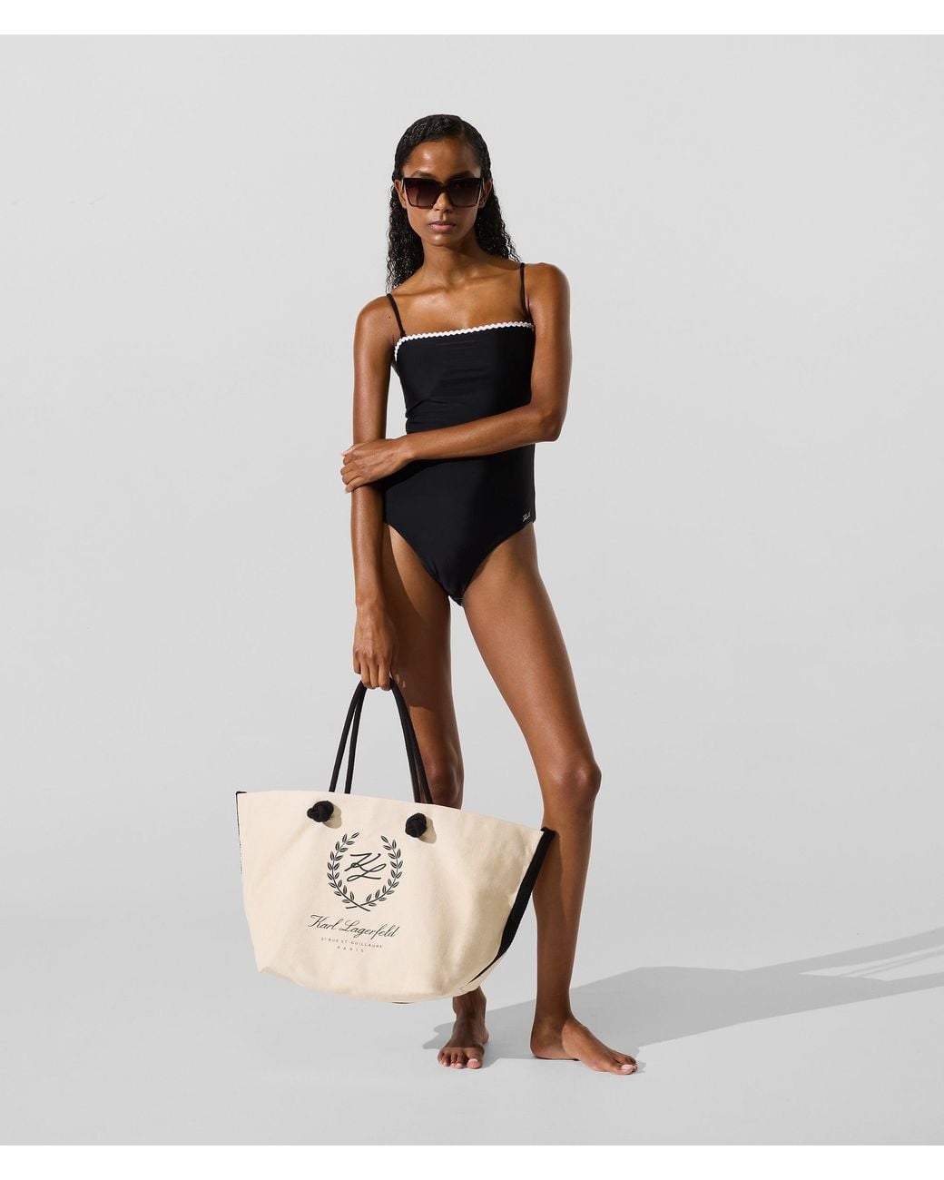 KARL LAGERFELD Hotel Karl Crest Beach Bag in Natural | Lyst