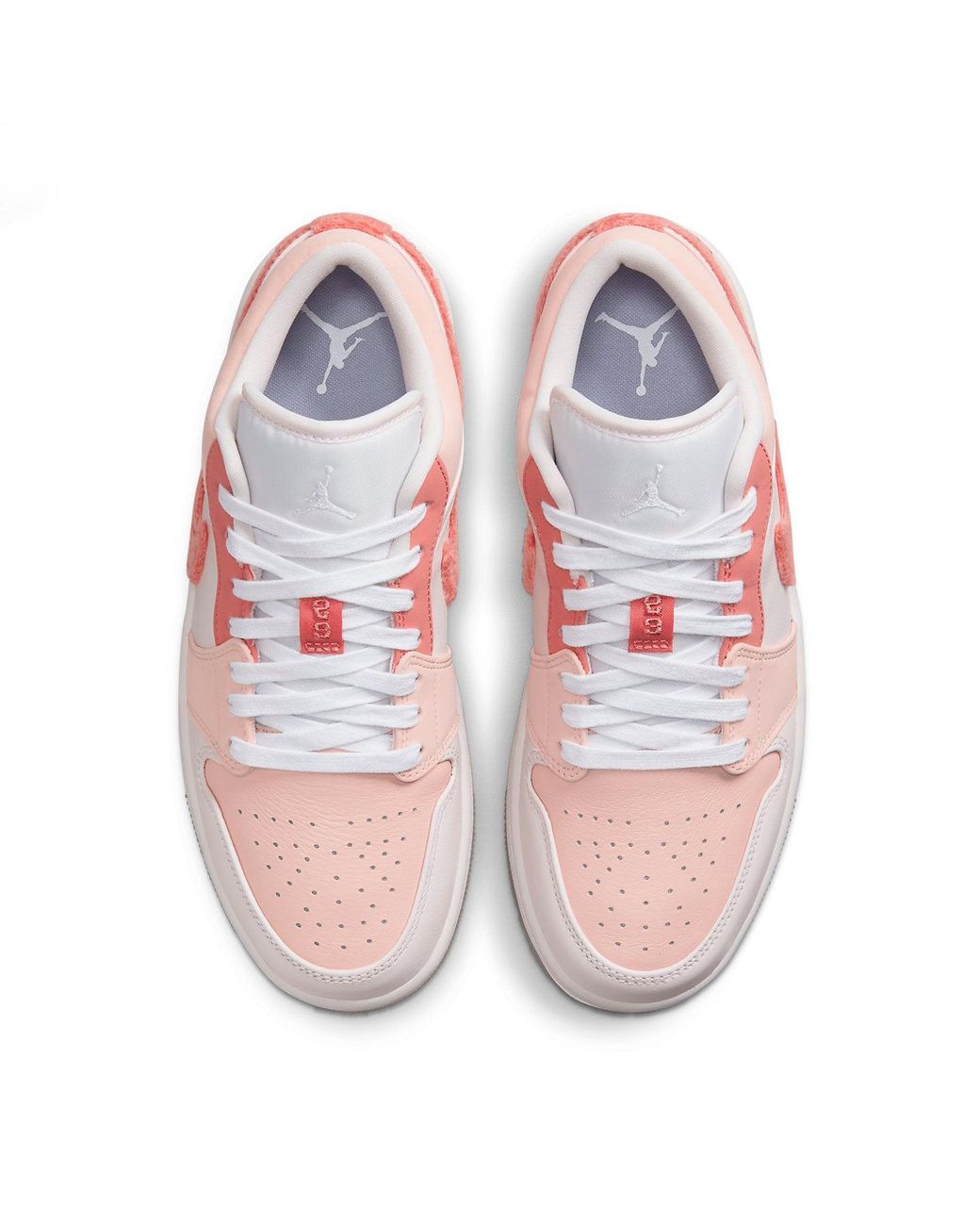 Nike (Wmns) 1 Low Se 'Mighty Swooshers' in Pink | Lyst